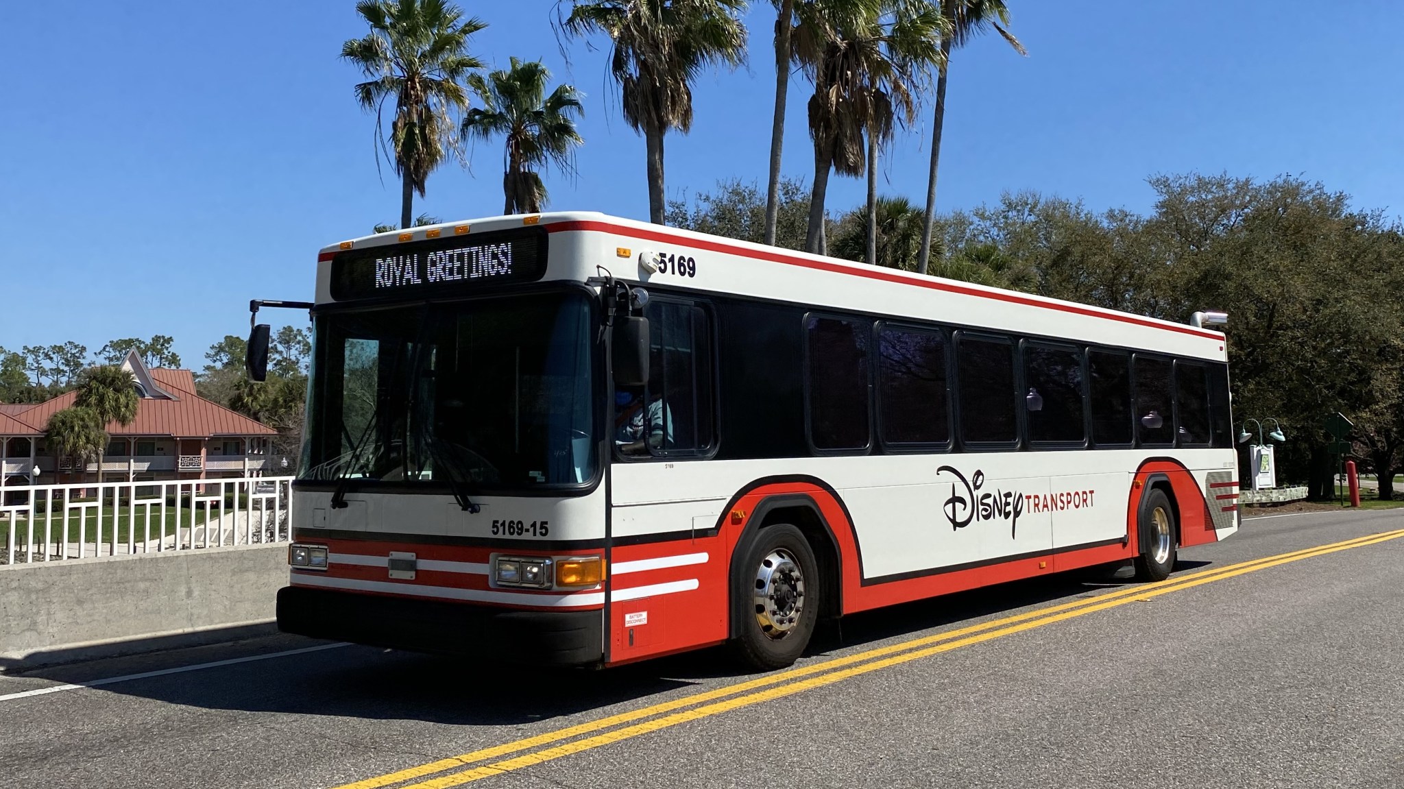 Exploring the Magic: 15 Ways Disneyland is Different than Walt Disney ...
